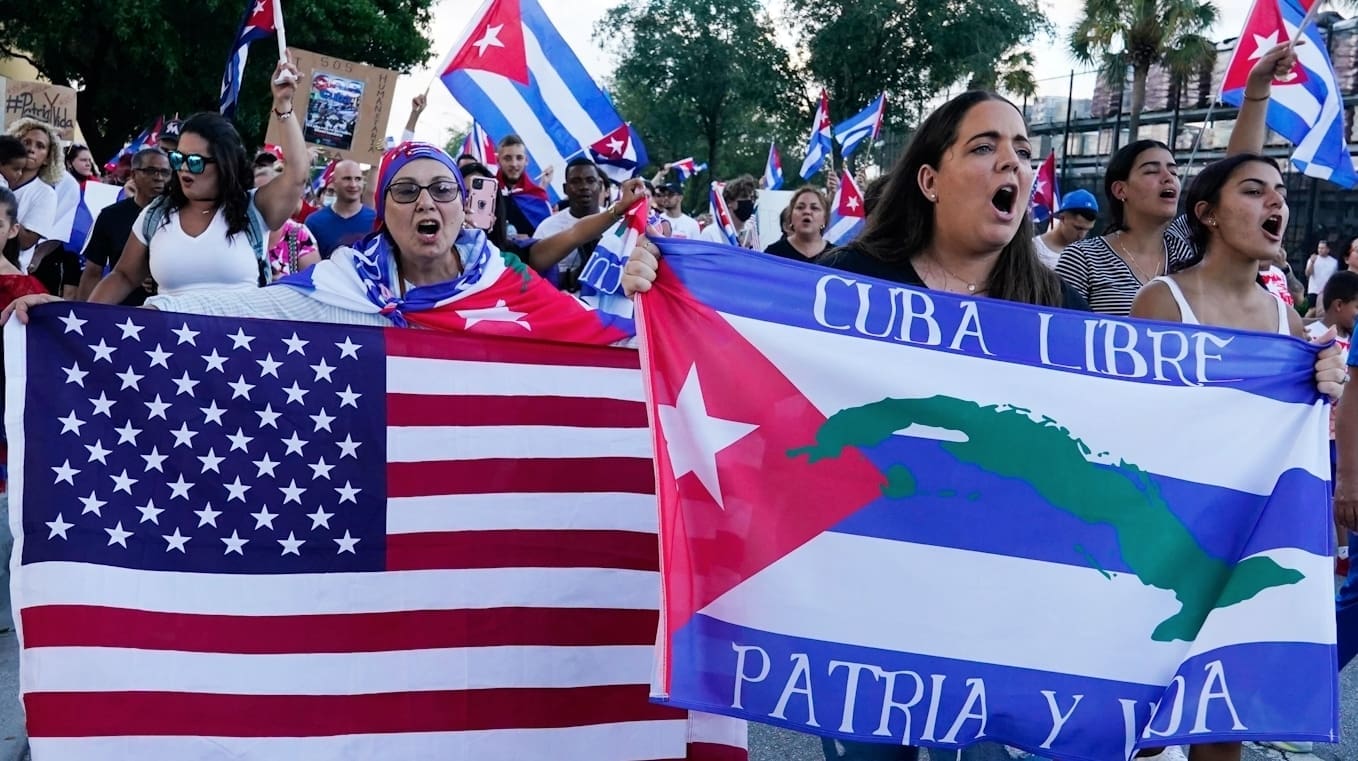 The Bay of Tweets: Documents Point to US Hand in Cuba Protests » Sons ...